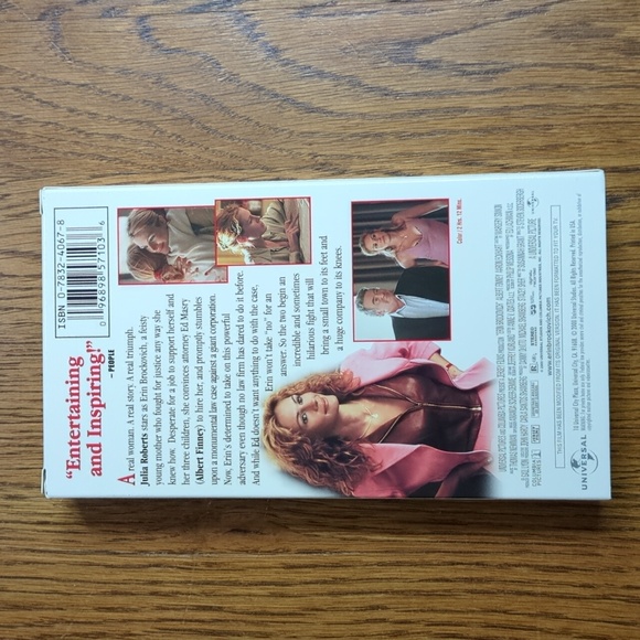 Universal | Media | Vintage Erin Brockovich Y2k Vhs Tape Julia Roberts ...